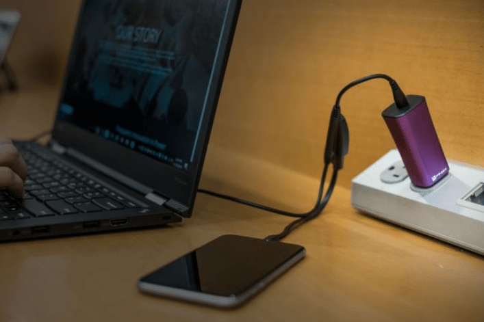 Είναι Ασφαλής η Φόρτιση Κινητού, Tablet, ή Laptop με Κάθε Φορτιστή ...