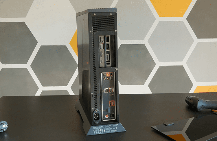 Trident X Plus: Μικρό και Πανίσχυρο Gaming PC από την MSI | PCsteps.gr